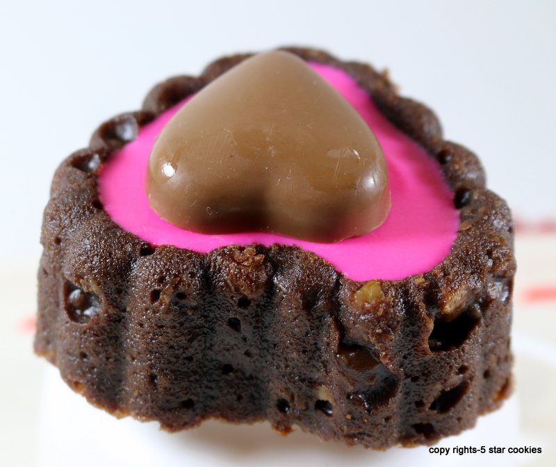 Pink Brownies-Joy of pink and chocolate - 5 Star Cookies